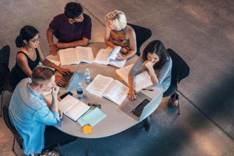A Level English : Your Guide to Mastering Language Analysis